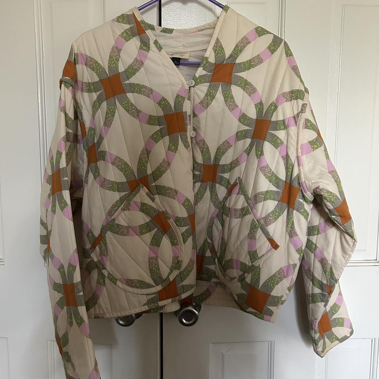 Out of town til 9/14! Universal Thread quilted... - Depop