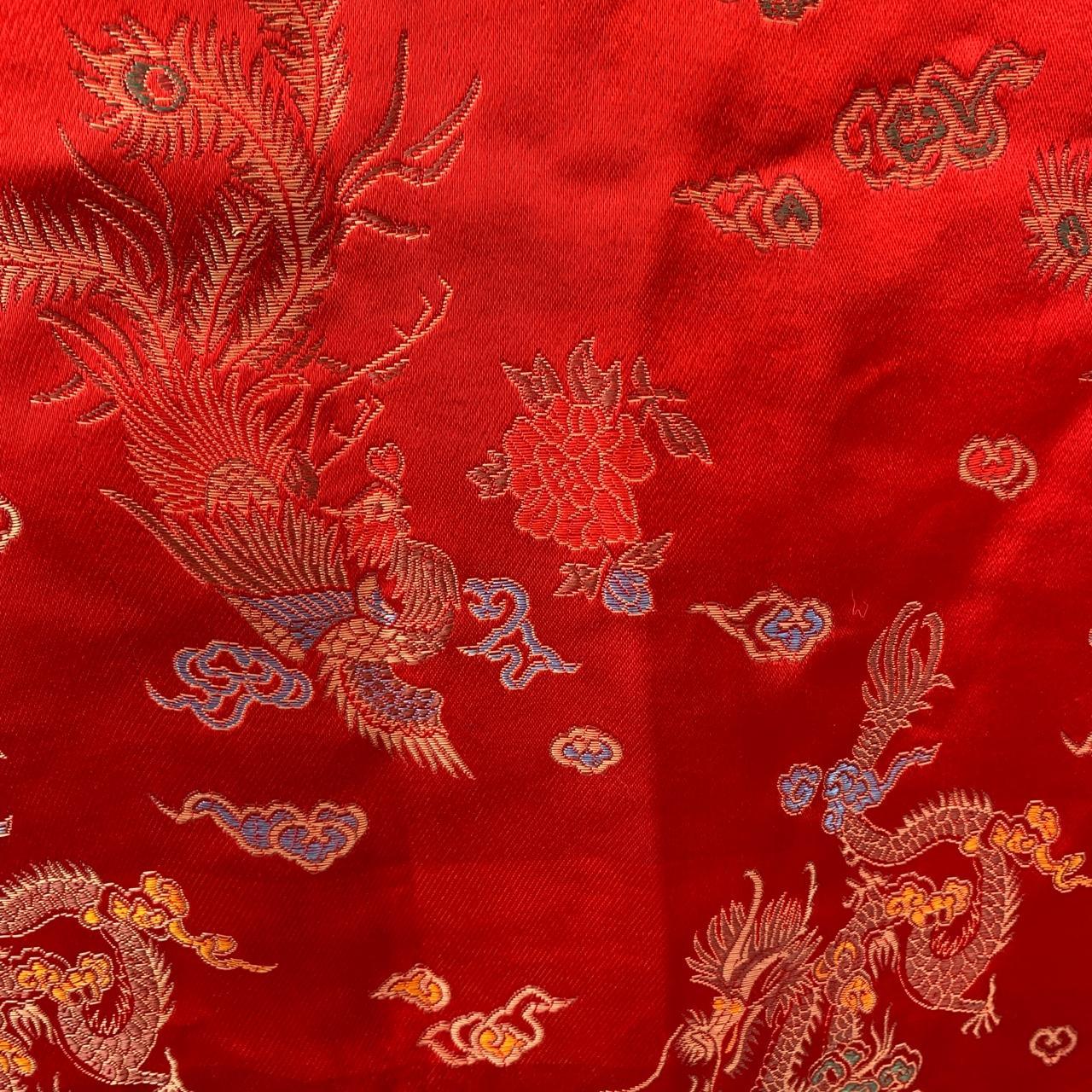 Beautiful vintage Chinese table cloth Delicate... - Depop