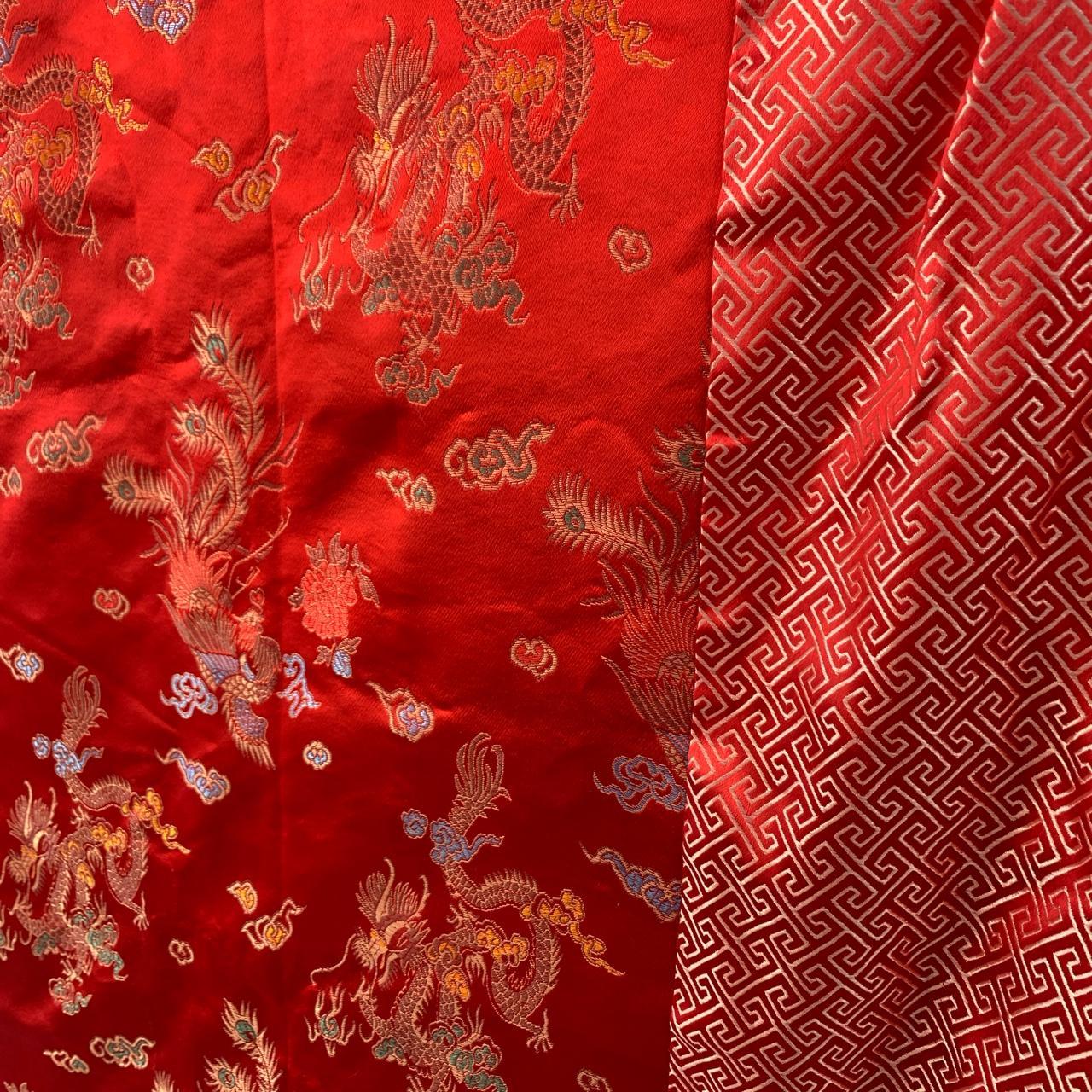 Beautiful vintage Chinese table cloth Delicate... - Depop