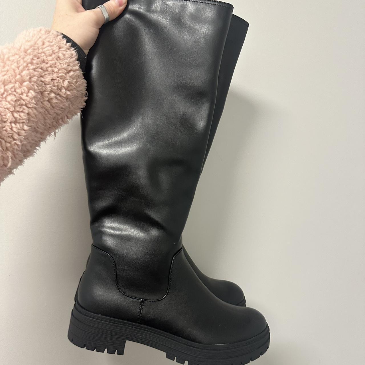 425 lugged heels not too heavy very tall leather... - Depop