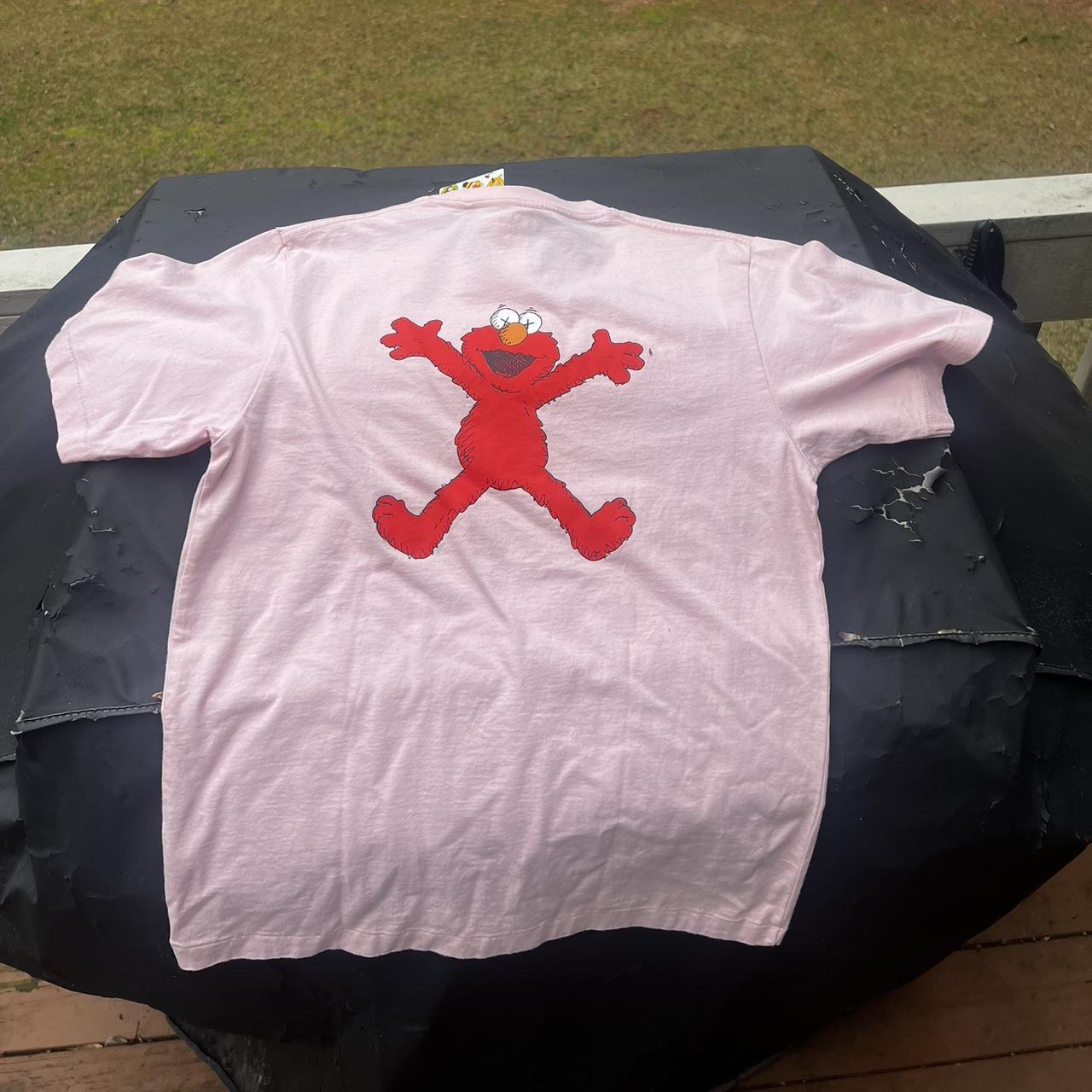 Kaws Sesame Street Elmo Tee Shirt Pink Size Small... - Depop