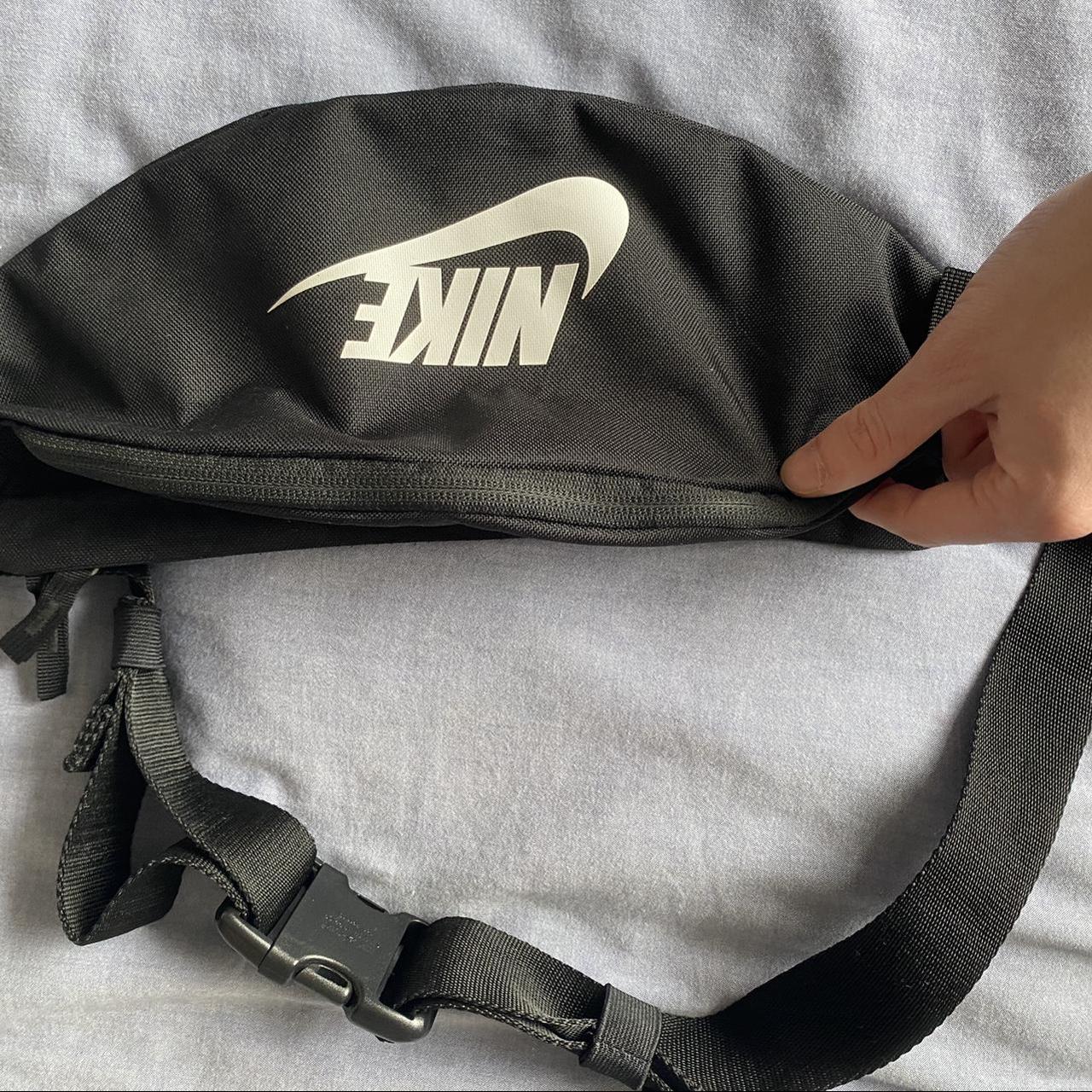 Nike Men's Black and White Bag | Depop