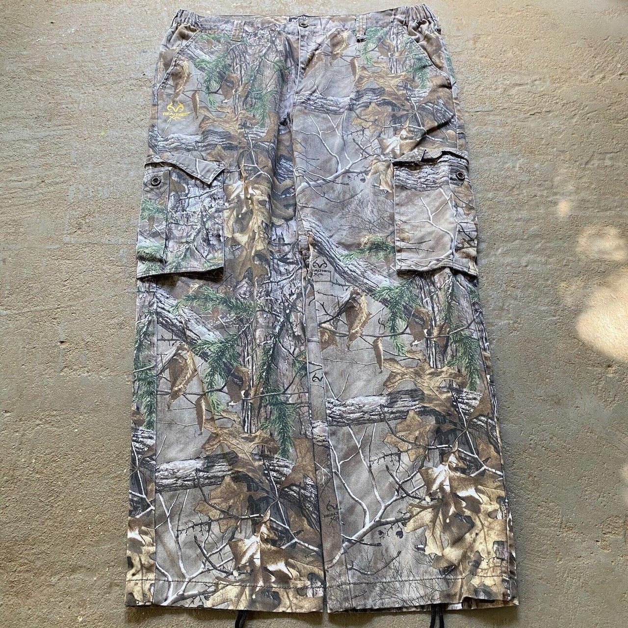 Realtree Camo Cargo Pants Mens Size 40x31 A19 Hunting - Depop