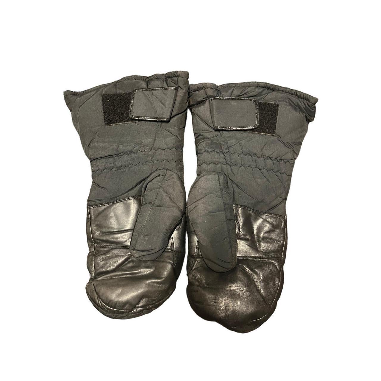 Vintage harley davidson goretex riding mittens... - Depop