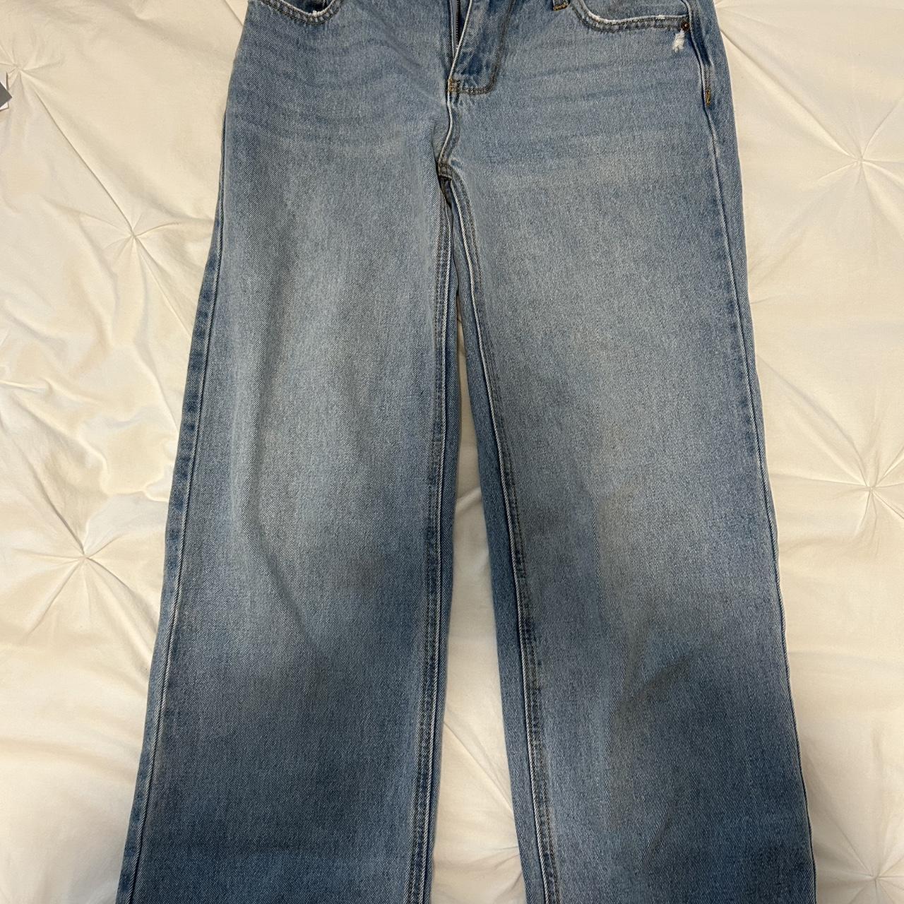 Low waisted blue jeans. Brand is RSQ in size 0 or... - Depop