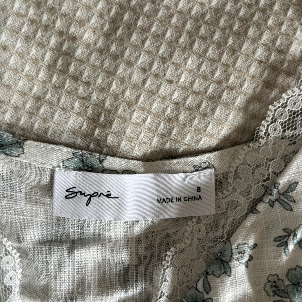 supre tie top super cute floral print size xs only... - Depop