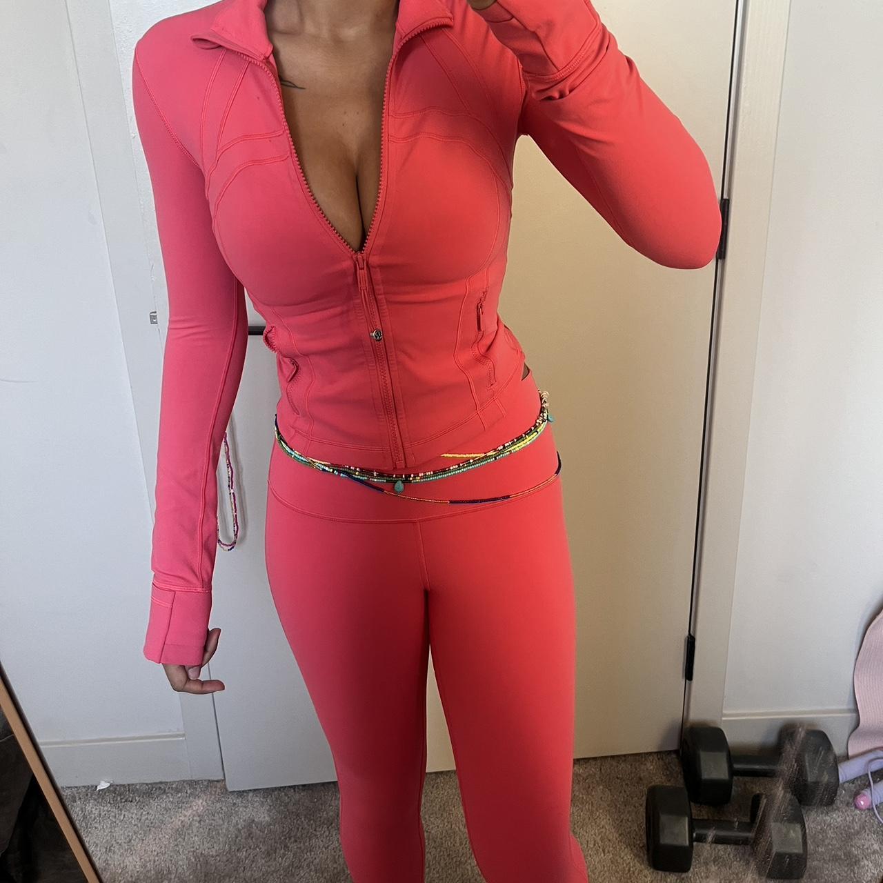 ‼️please dm me before buying‼️ beautiful lululemon... - Depop