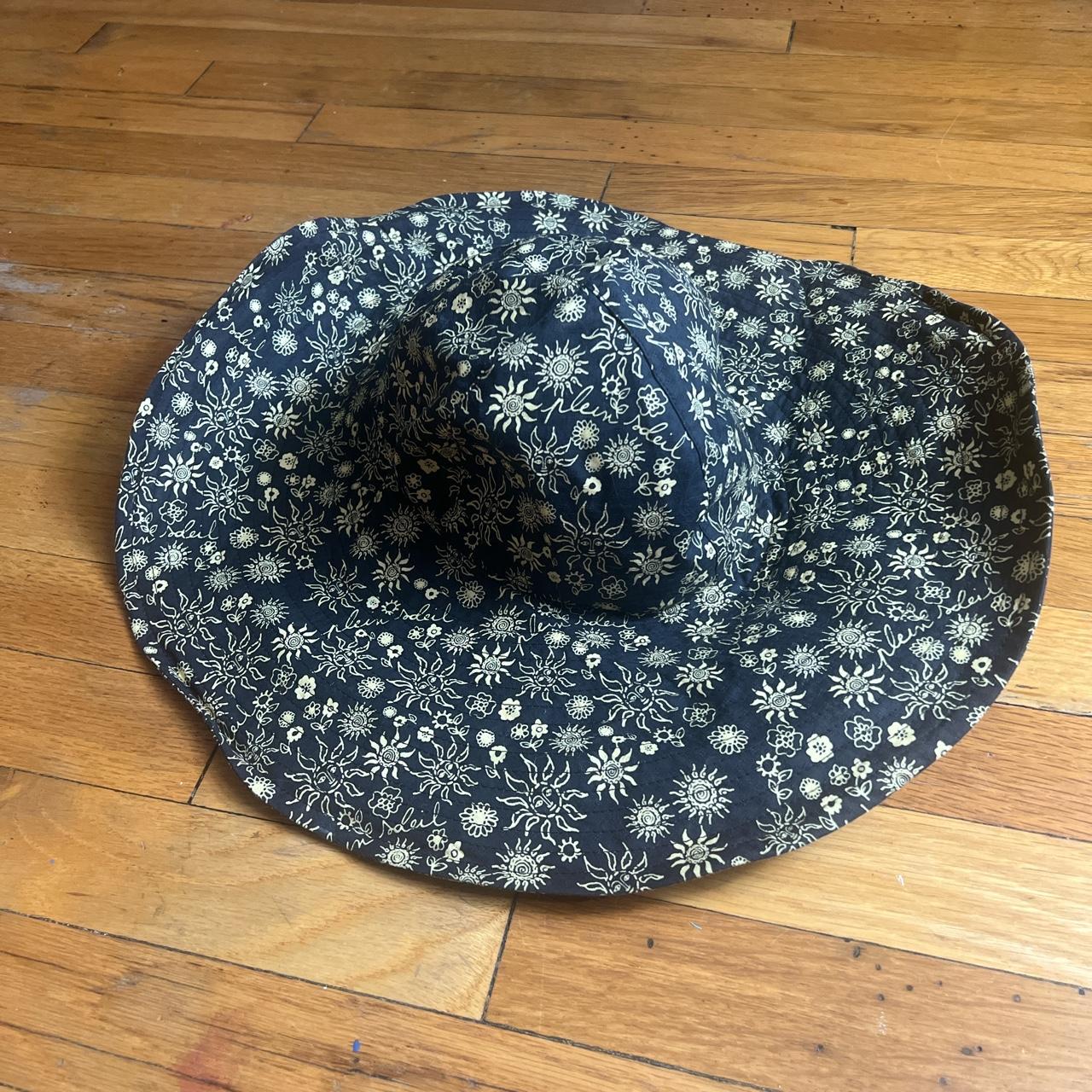 Black and pale yellow Sandro sun hat. Made of cotton... - Depop