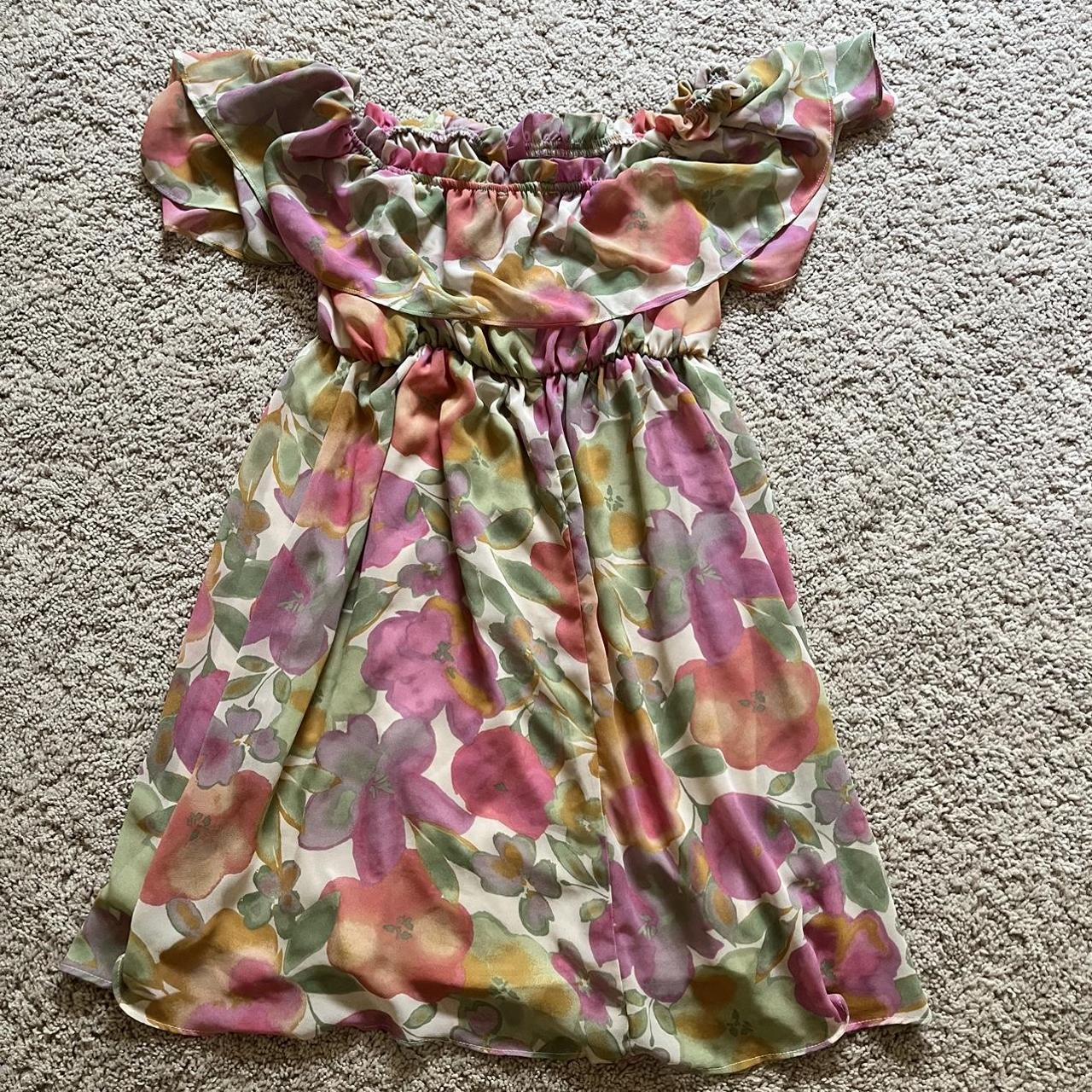 LUSH (from AUSTIN LAUREN) floral dress size S, can... - Depop