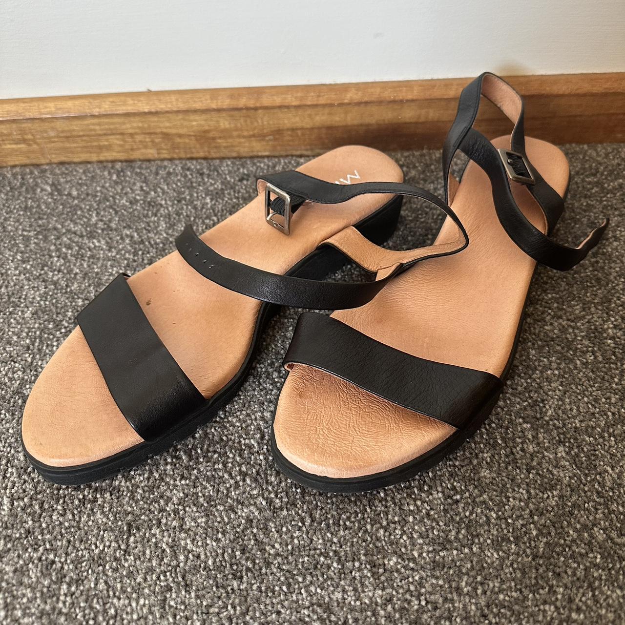 Midas wedge sandal. Worn a handle full of times. Size 8 - Depop