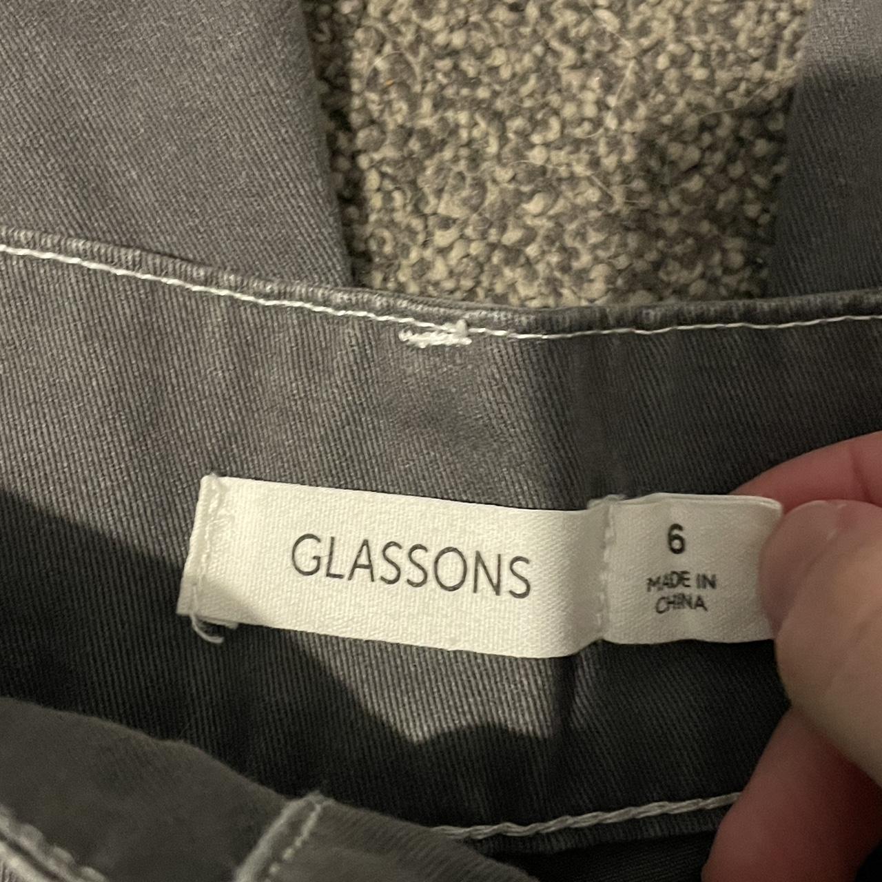 Nice pair of cargo pants from glassons olny worn a... - Depop