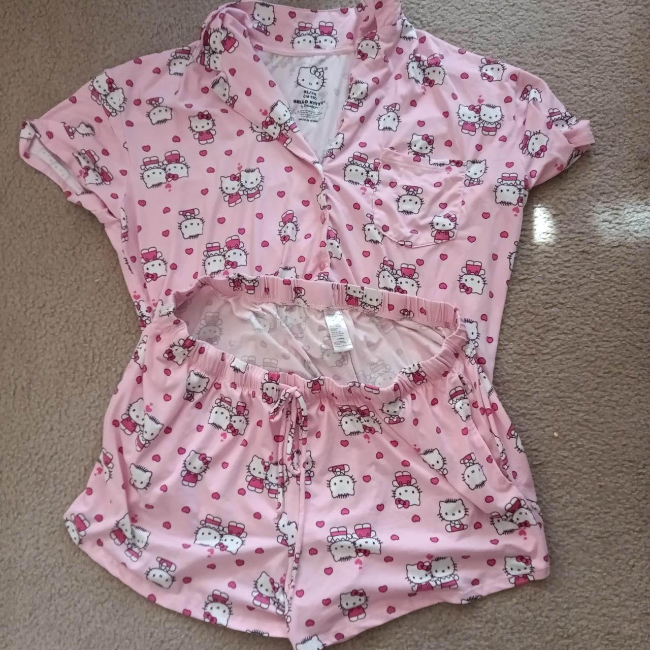 Hello Kitty pajama set • 16-18 XL #sanrio... | Depop