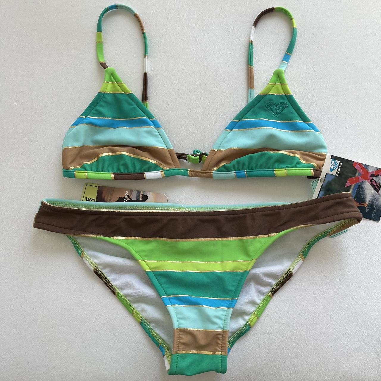 vintage 2000’s y2k deadstock roxy two piece bikini... - Depop