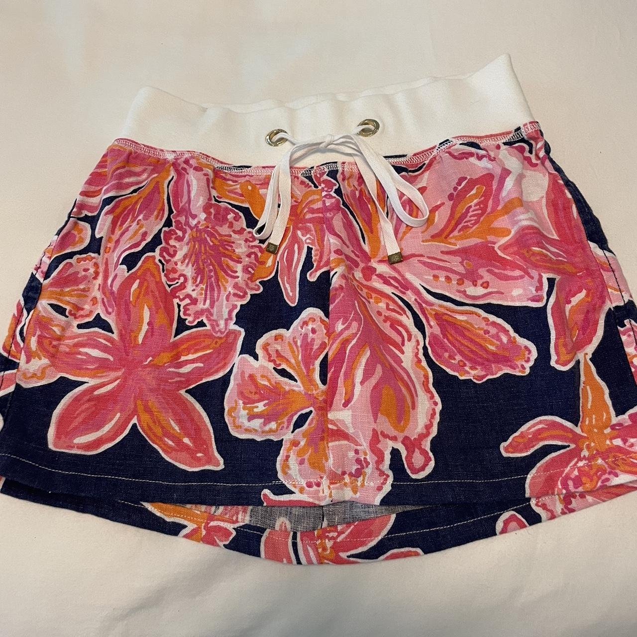 Upcycled Lilly Pulitzer Mini Skirt 🌺fits a size... - Depop