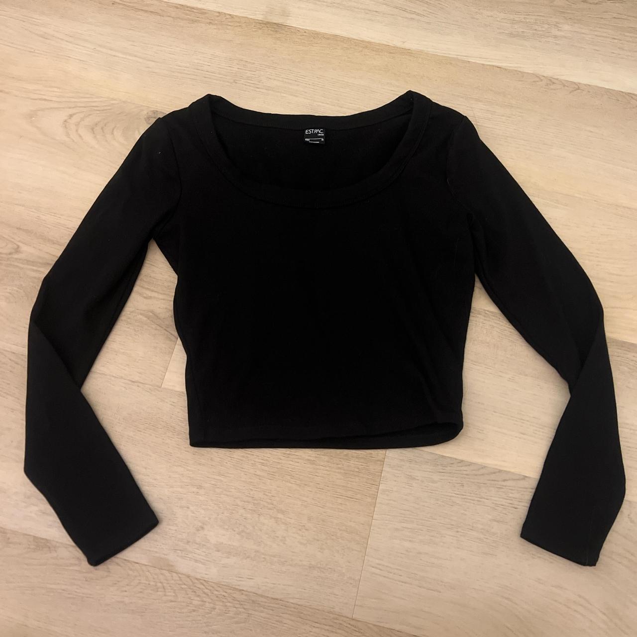 basic black long sleeve - Depop