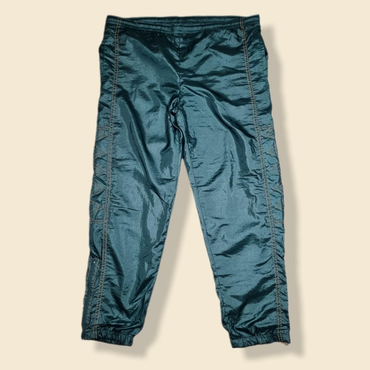 These original retro vintage 80s/90s Shell Joggers... - Depop