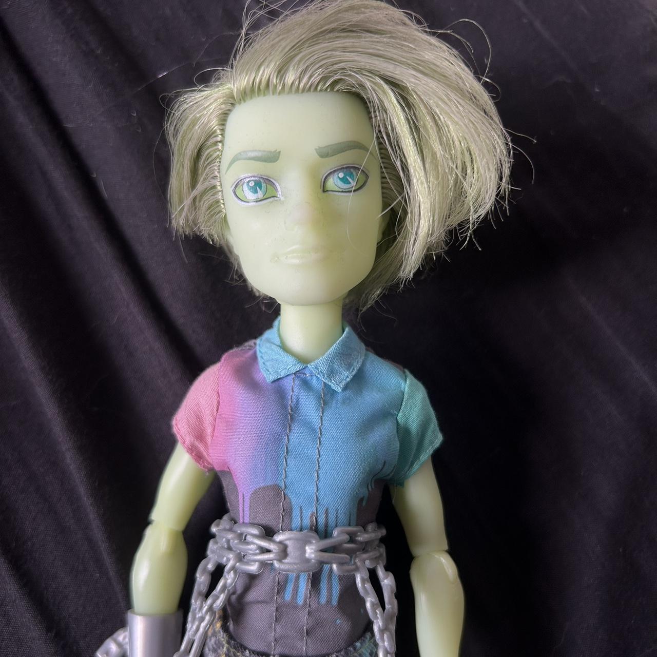 Monster High Haunted Porter Geiss. Comes with diary.... - Depop