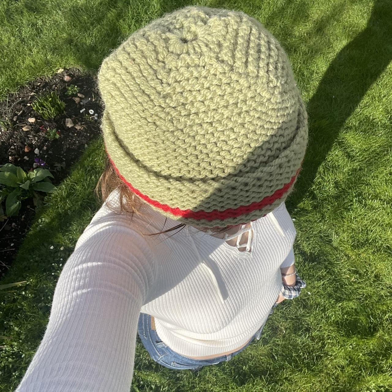 Green and red hand knit beanie hat - Depop
