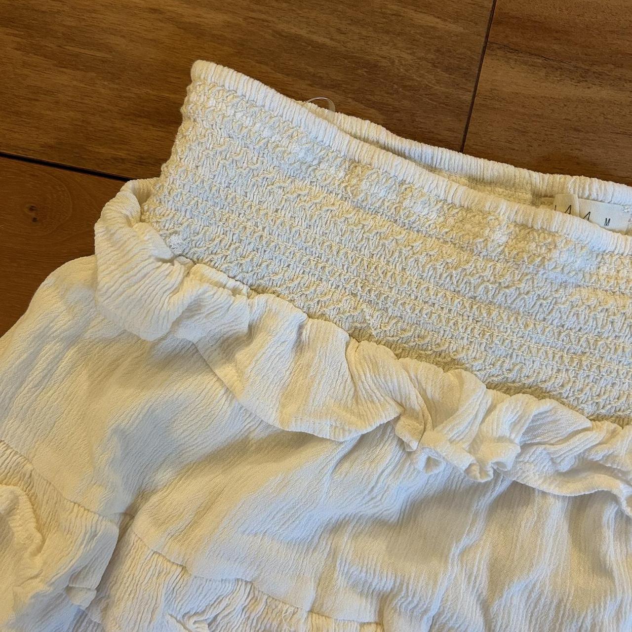 Super cute ruffle skirt from illa illa Color:... - Depop