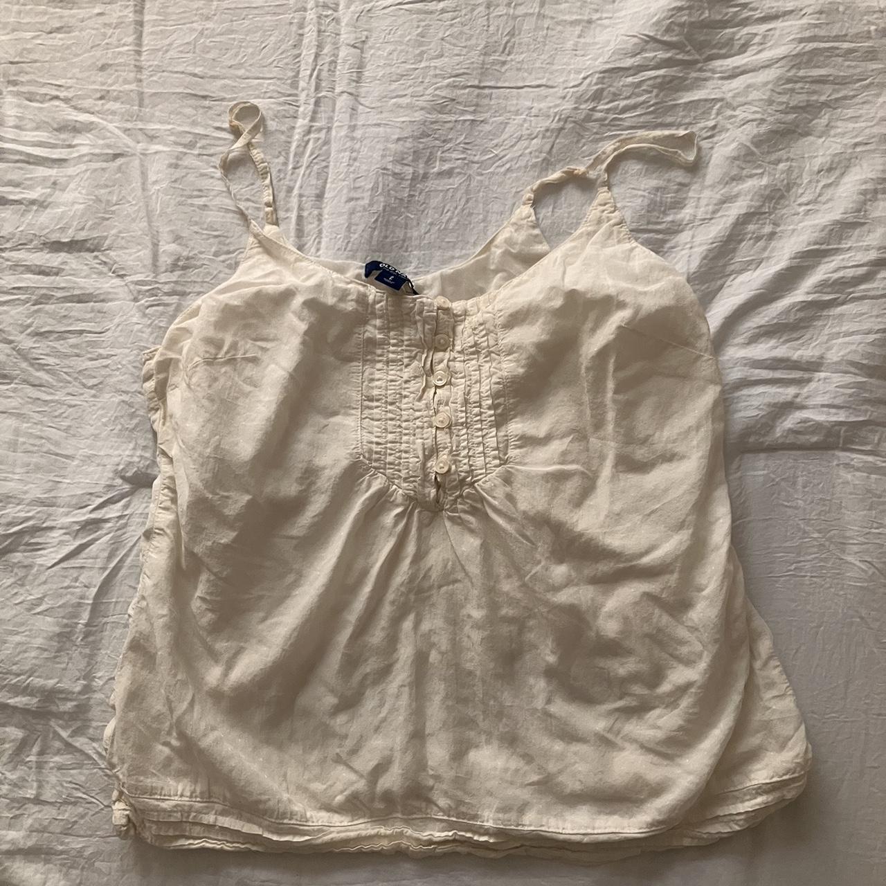 Gap cream colored top, great for the coquette style.... - Depop