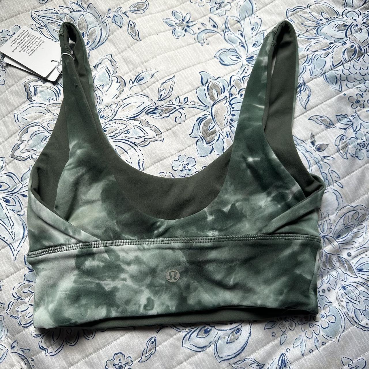 Lululemon Women's Green and White Underwear | Depop