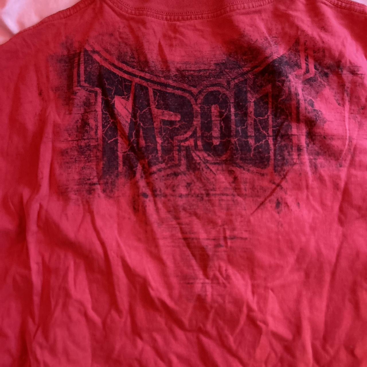 Large red y2k Tapout tee - Depop