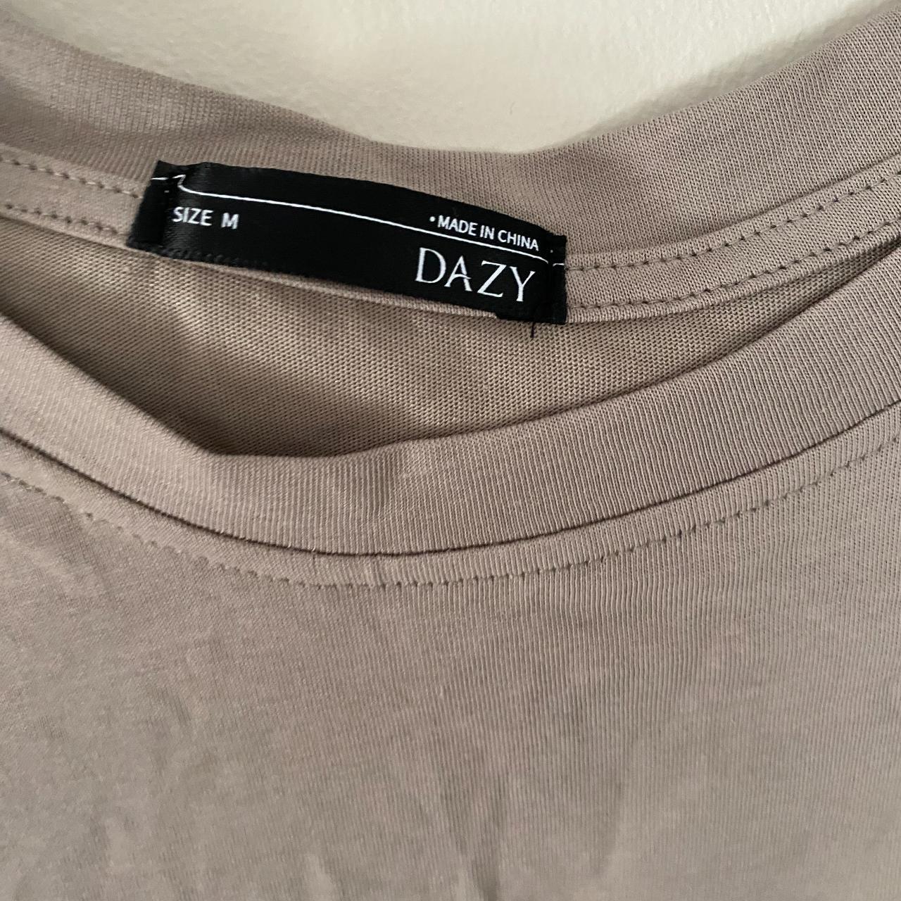 DAZY Women's Tan and Yellow T-shirt | Depop