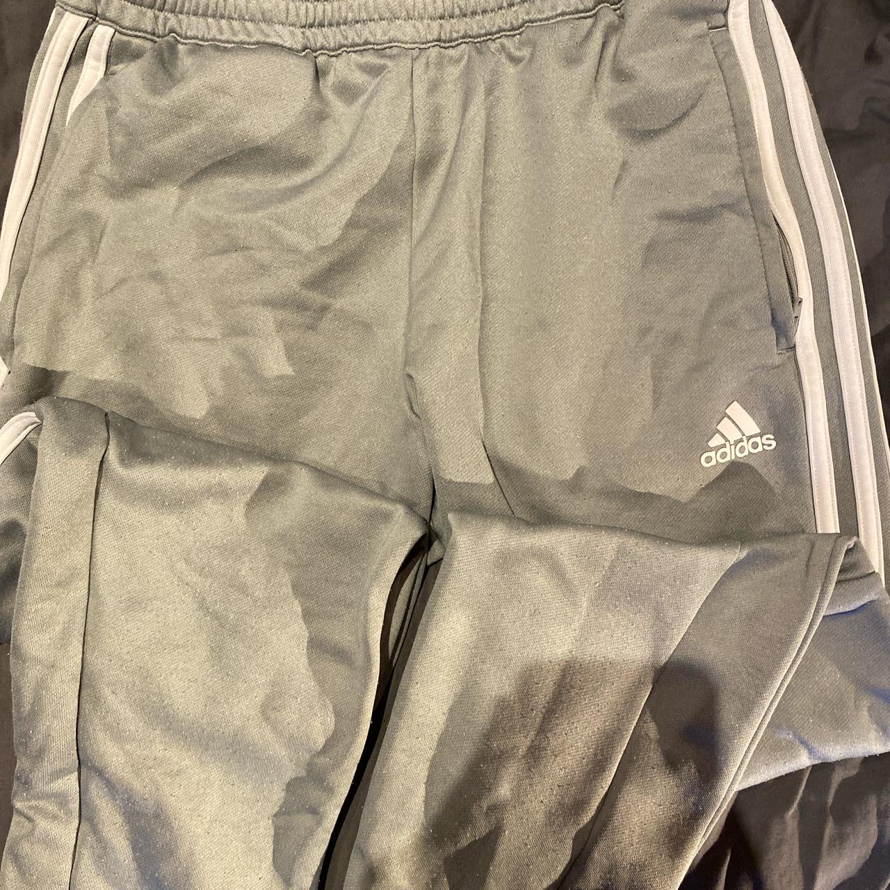 Grey Adidas Tracksuit Bottoms M - Depop