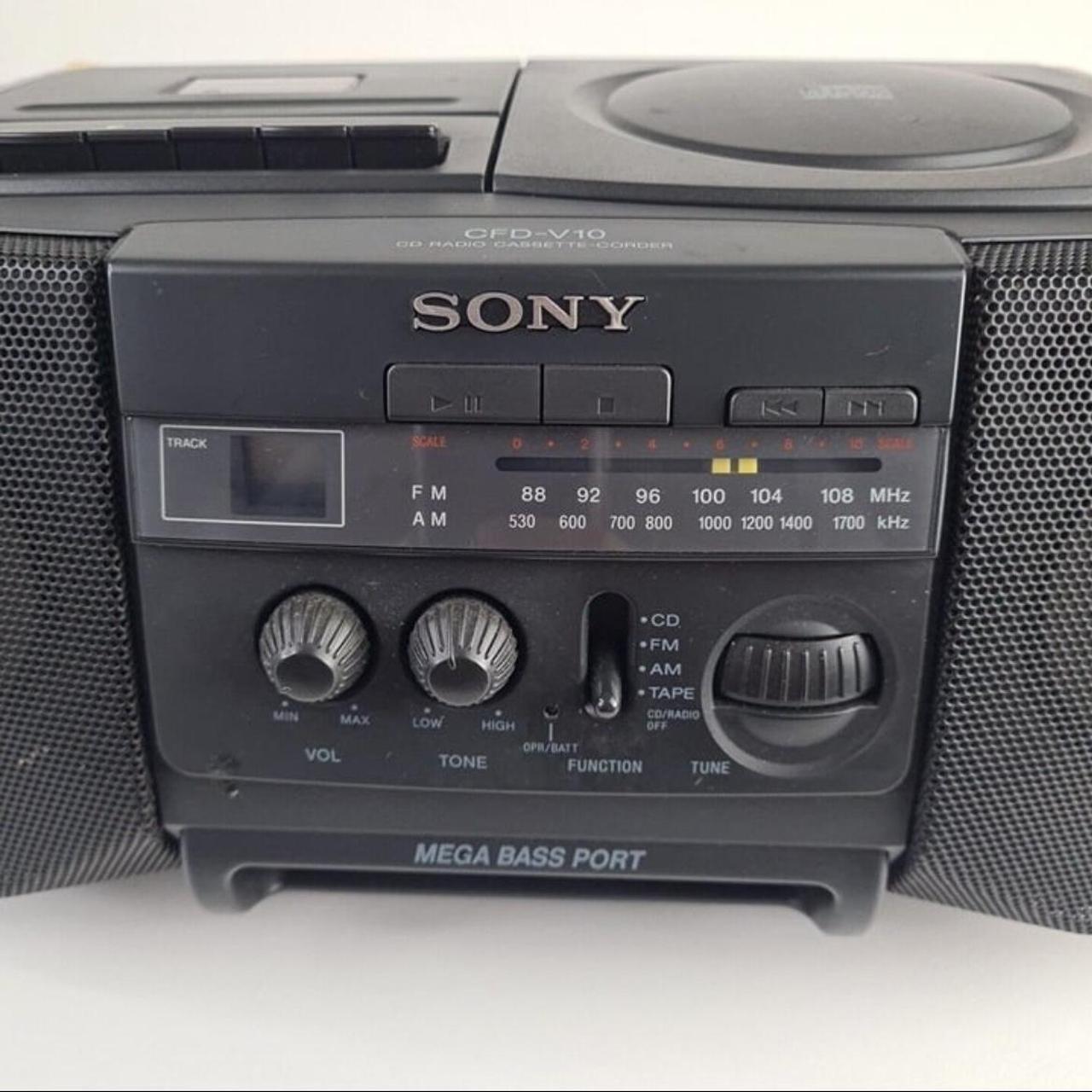Vintage Sony CFD-V10 Boombox CD AM/FM Radio Cassette... - Depop
