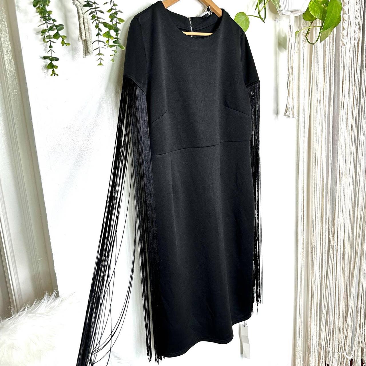 Lavish Alice Black Formal Cocktail Body con Midi... - Depop