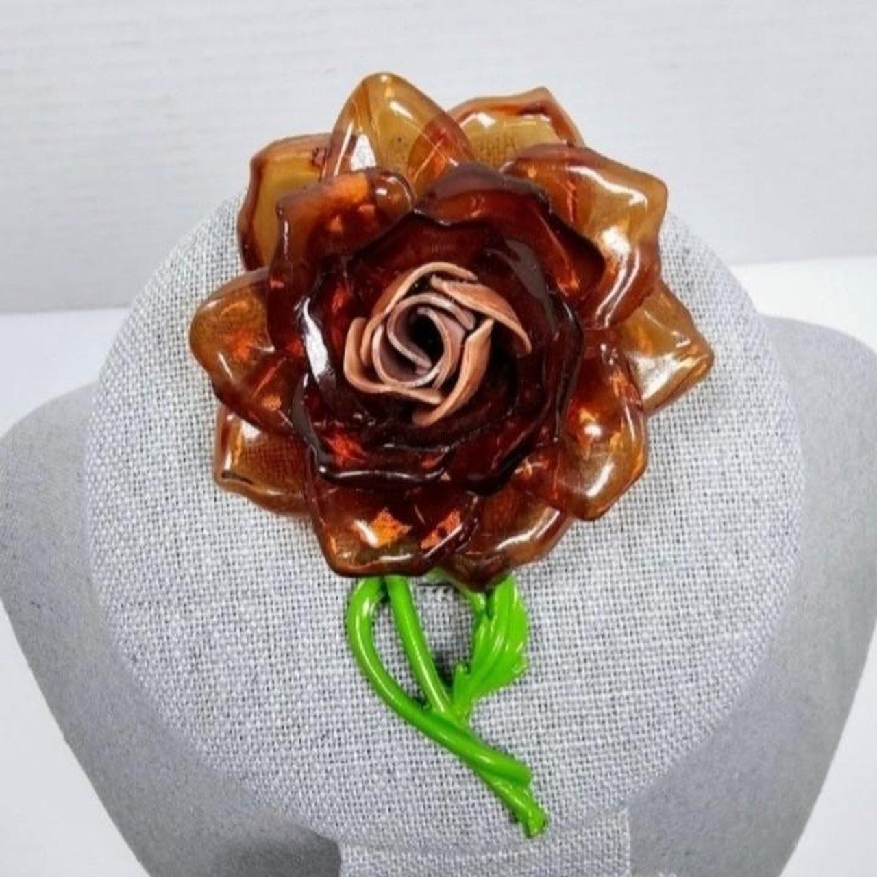 Vintage 1970s 3D flower brooch pin. Purple lucite... - Depop