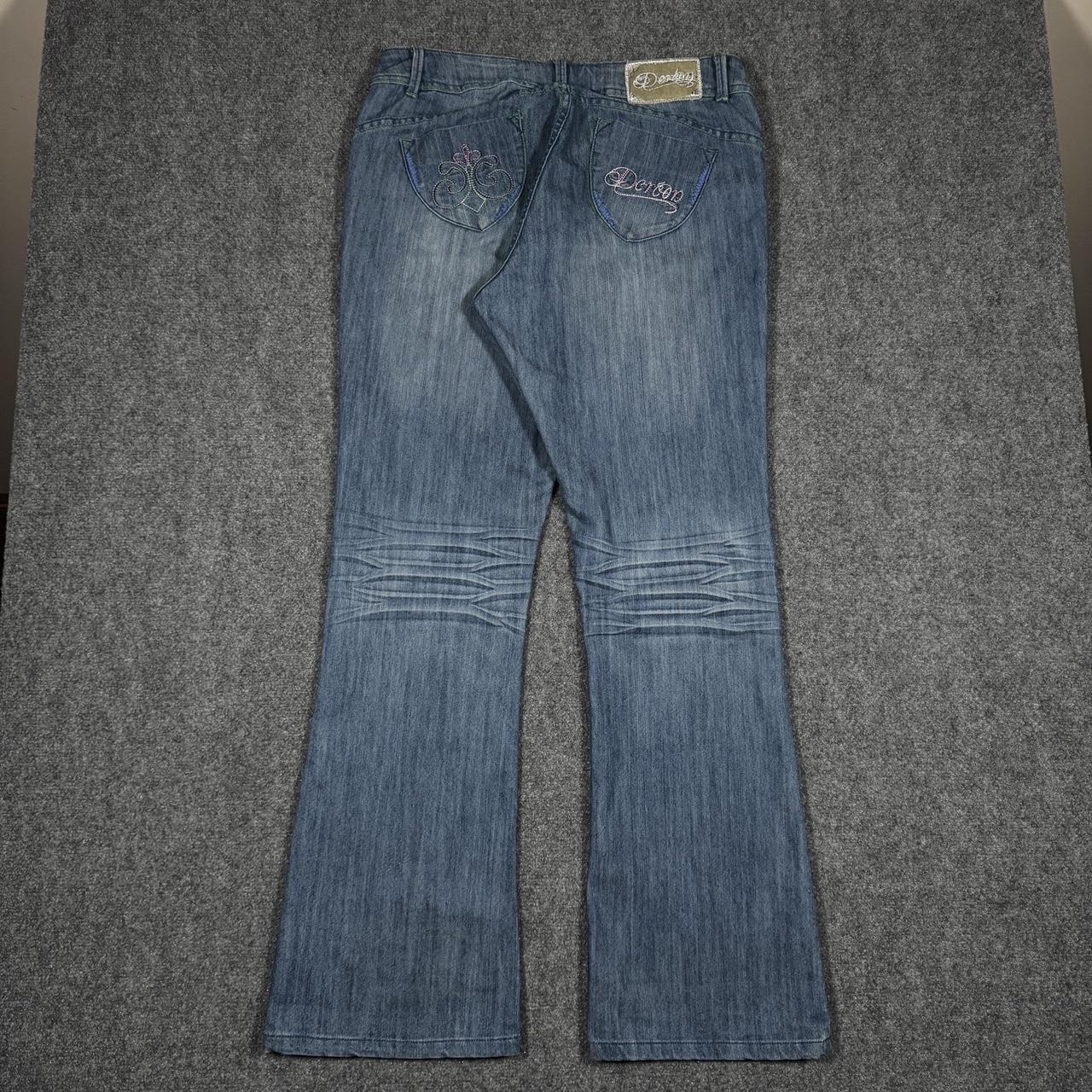 •2000s Dereon flare bootcut jeans •Great quality... | Depop