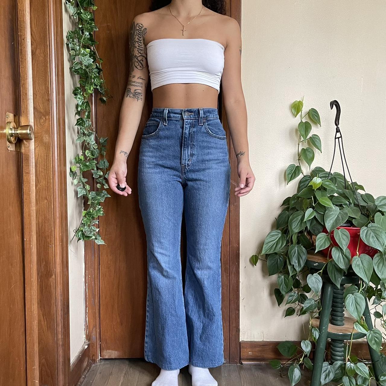 Levi high waist jeans size 27 Model... - Depop