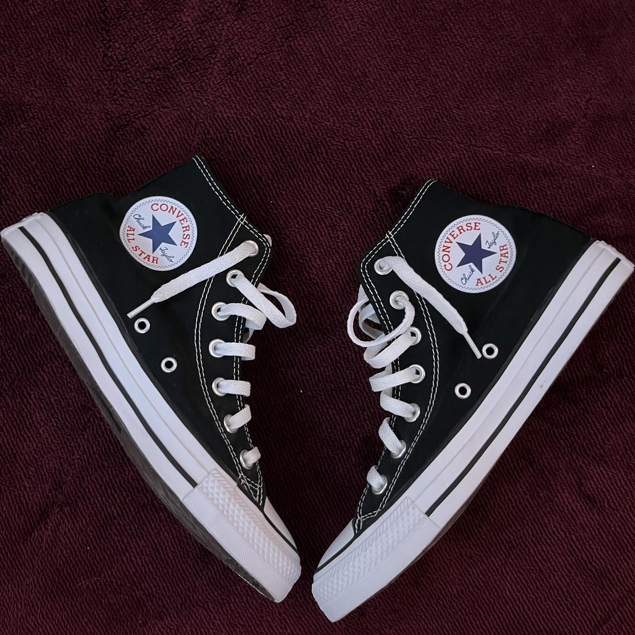 Size 8 Women black converse Never worn Too big for... - Depop