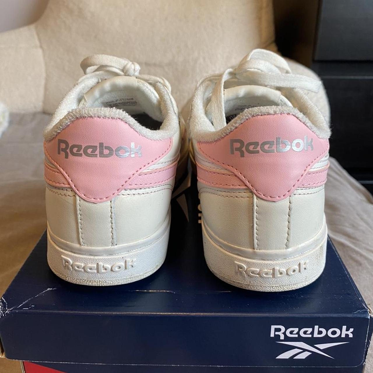 Reebok Women's White and Pink Trainers | Depop