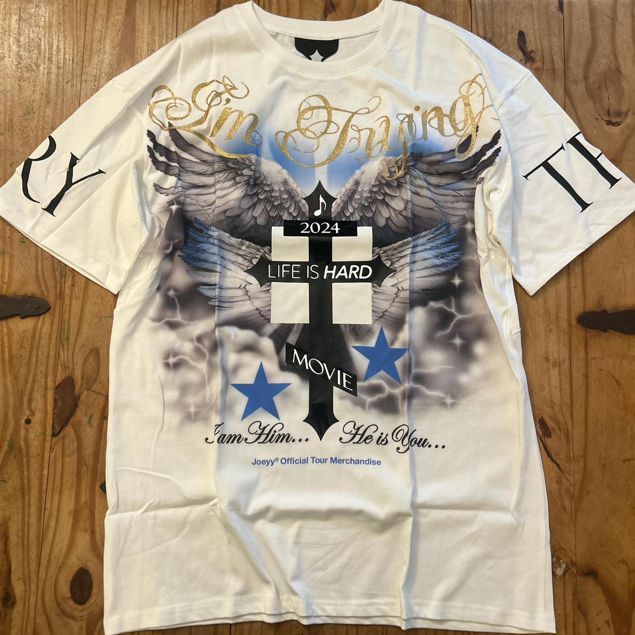 insanely limited joeyy try tour tee from LA... - Depop