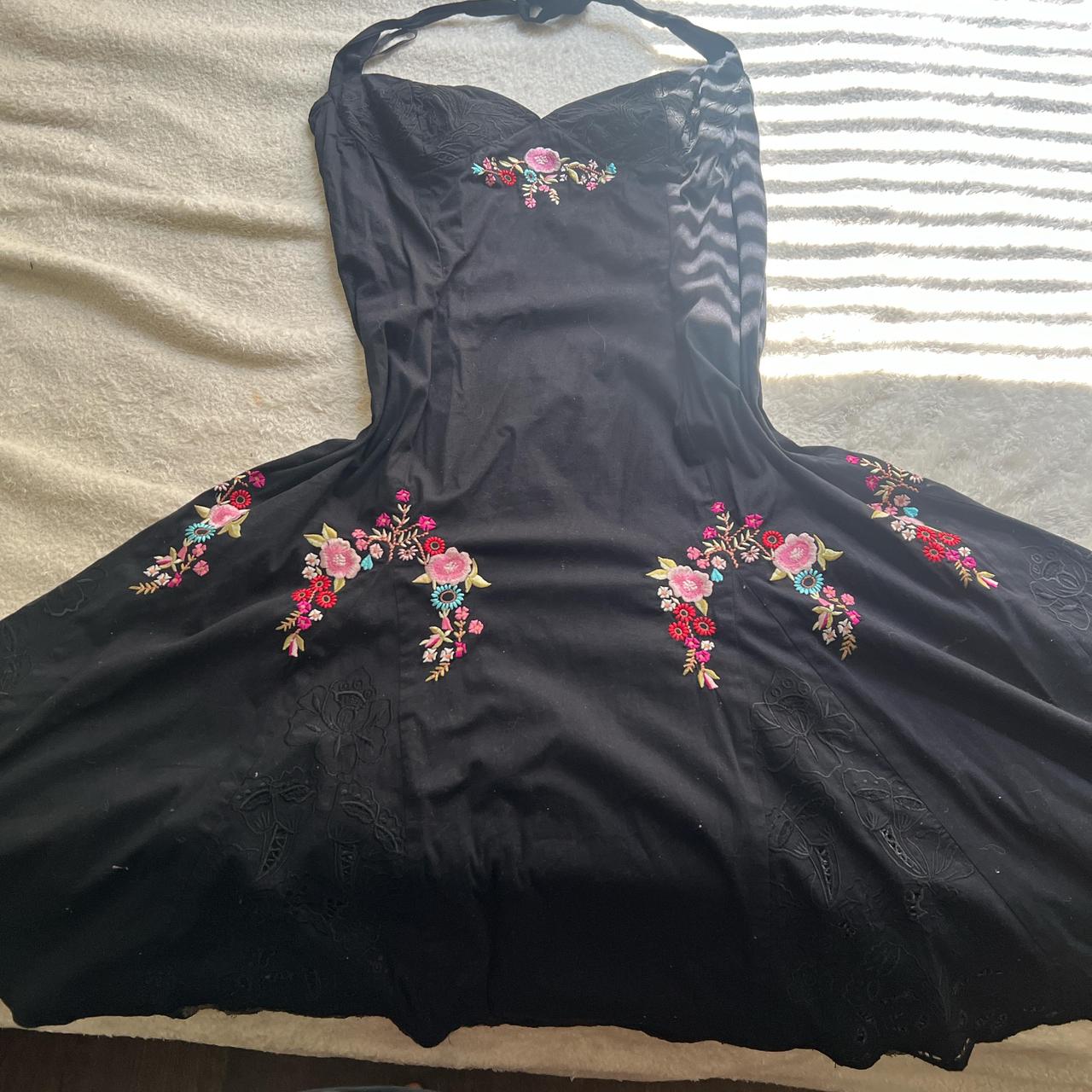 🎀Vintage Betsey Johnson halter floral dress. Never... - Depop