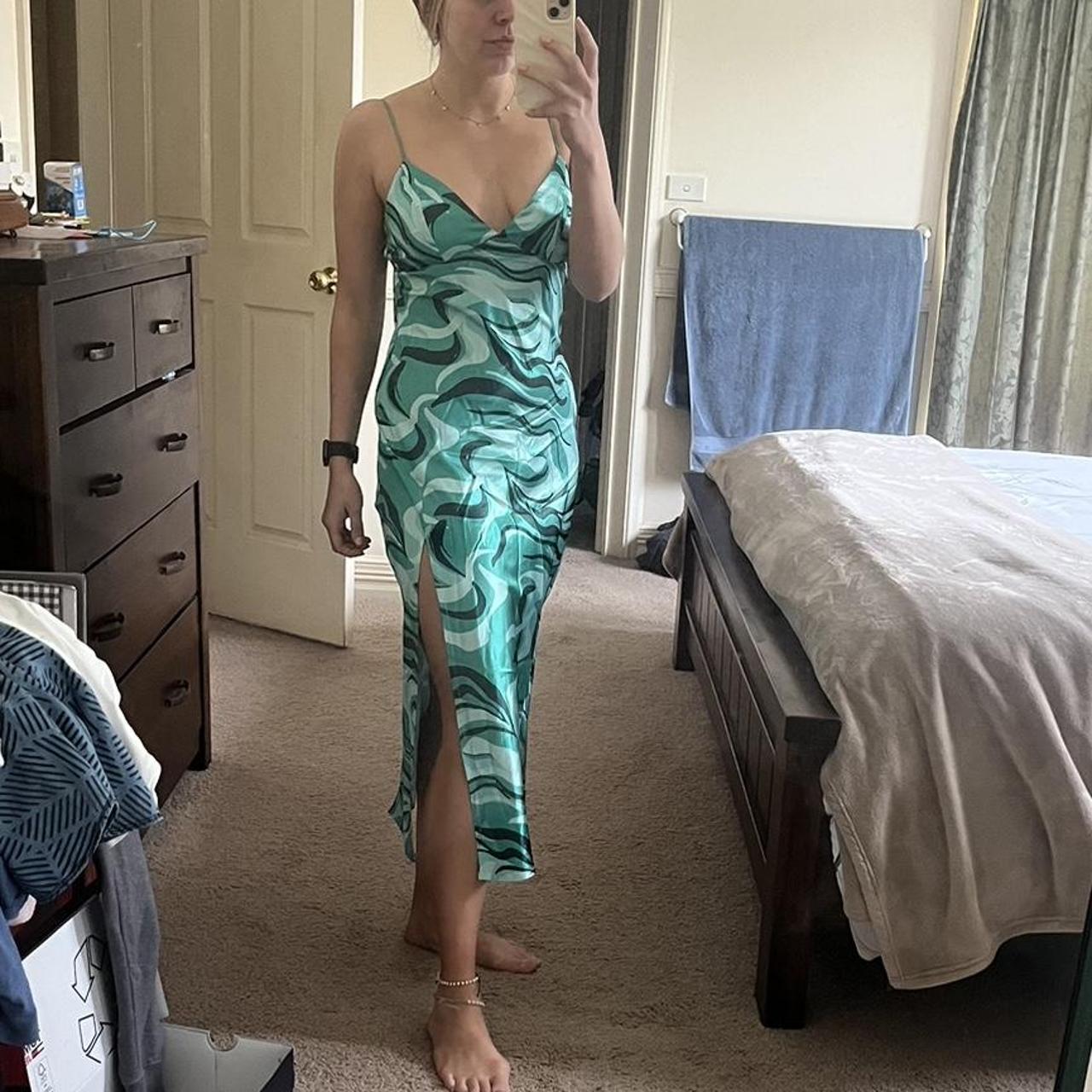 brand new princess polly midi dress never worn with... - Depop