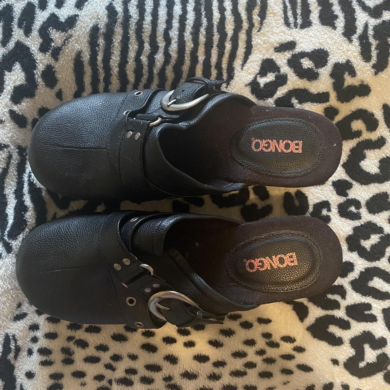 🎀 free shipping 🎀 send offers BONGO black platform... - Depop