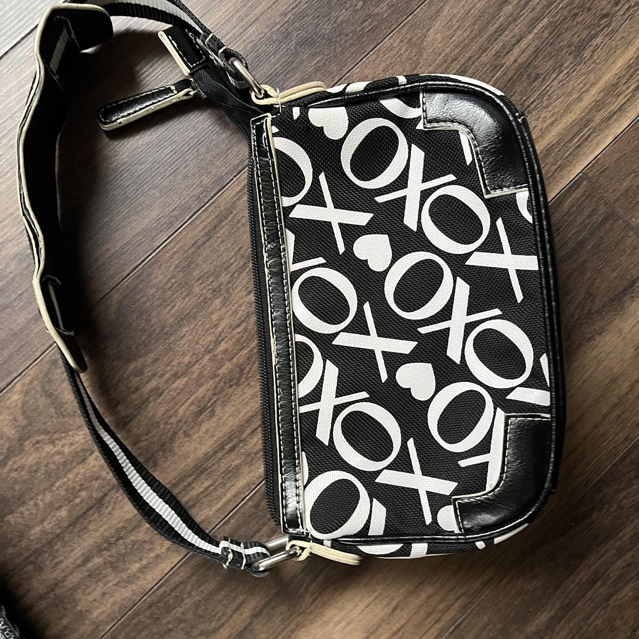 xoxo bag dm me before buying! - Depop
