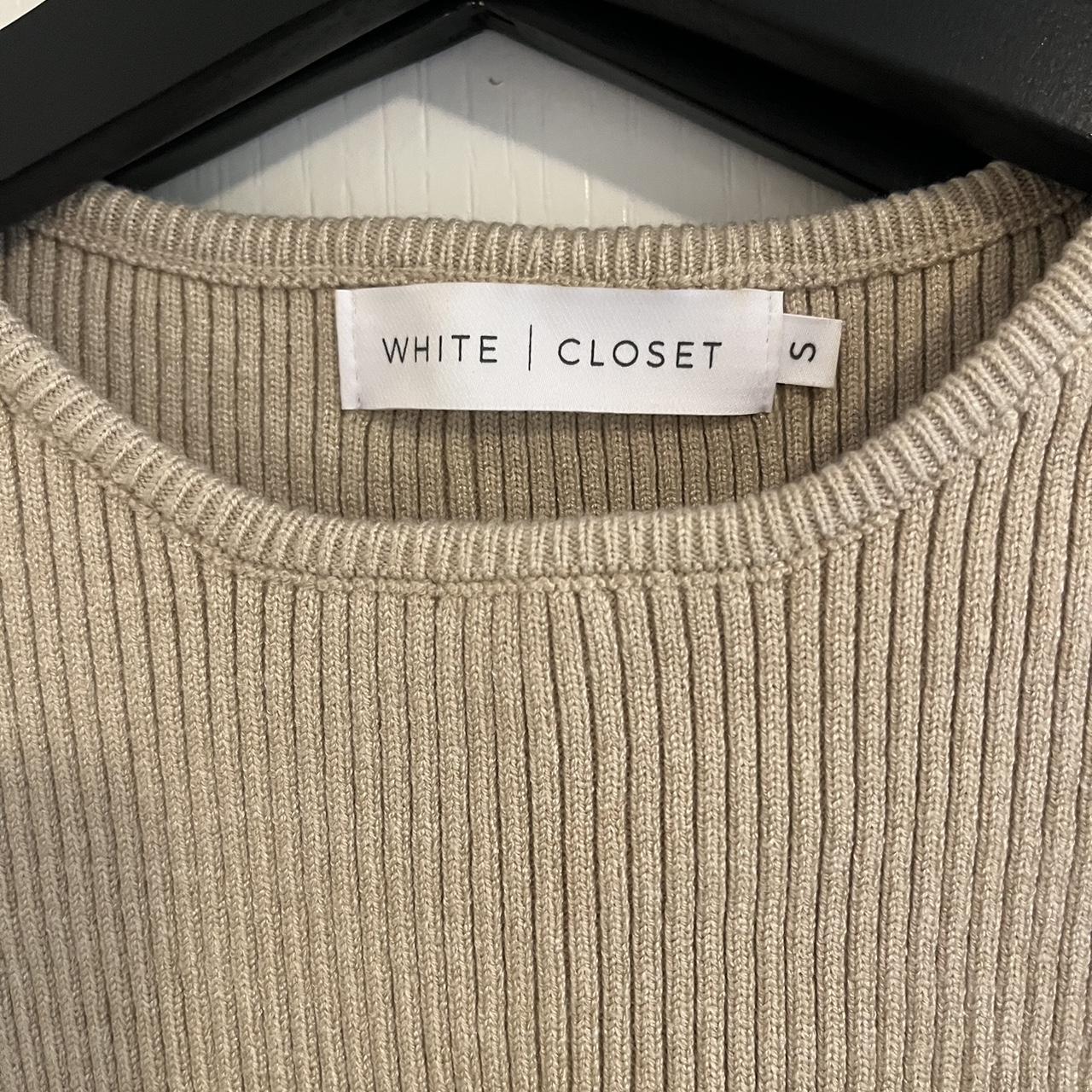 Beige singlet thick knit like material Size small - Depop