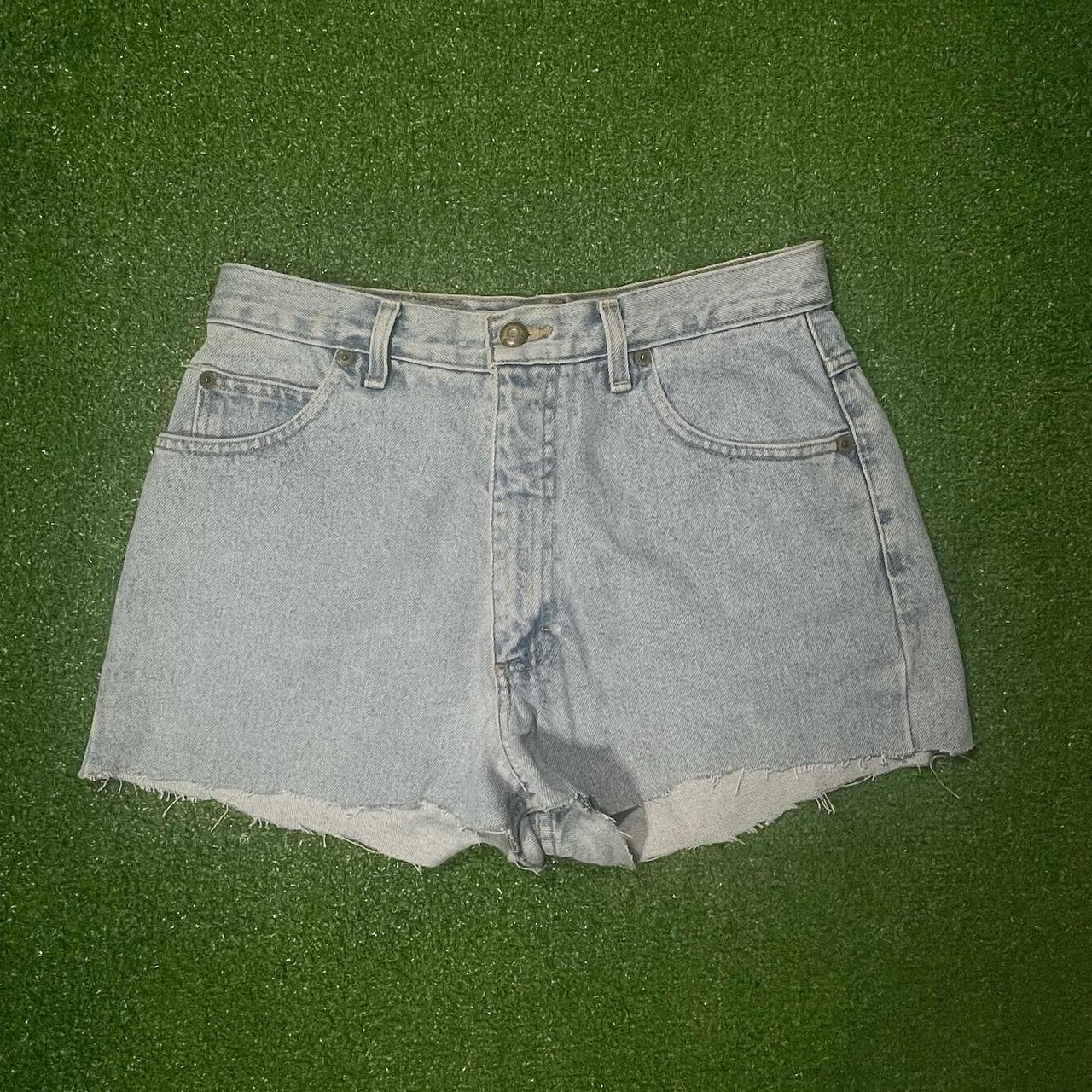 Bugle Boy Women's Blue and White Shorts | Depop