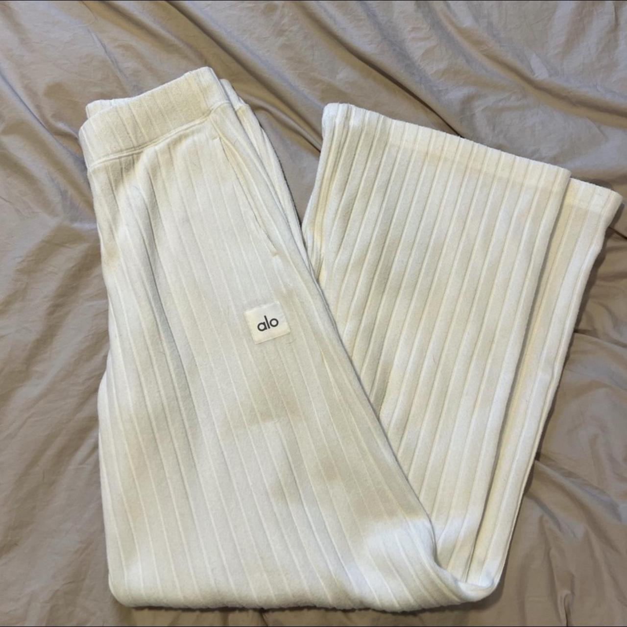 Alo yoga ribbed take comfort wide leg pants ivory -... - Depop