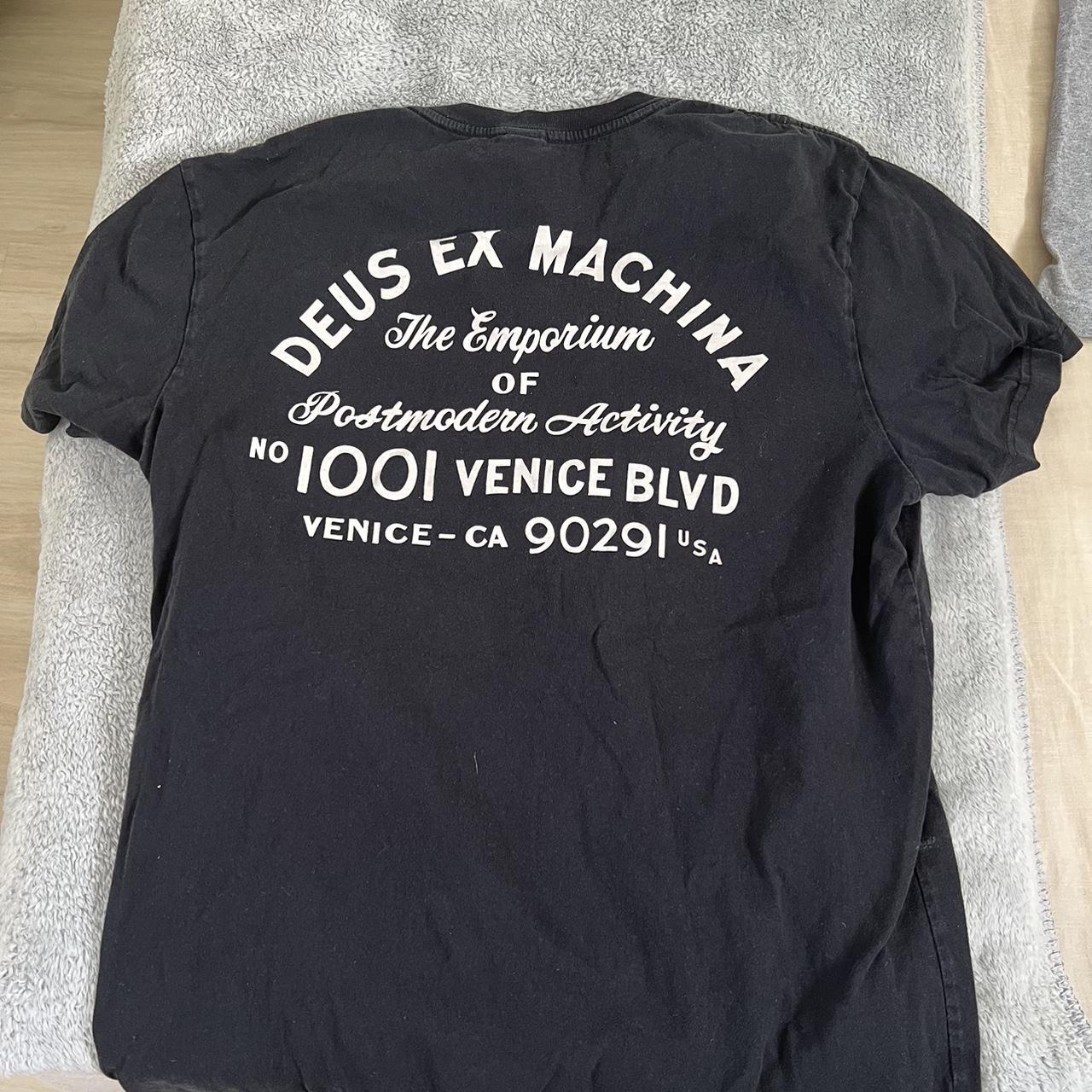 Deus Ex Machina Men's T-shirt | Depop