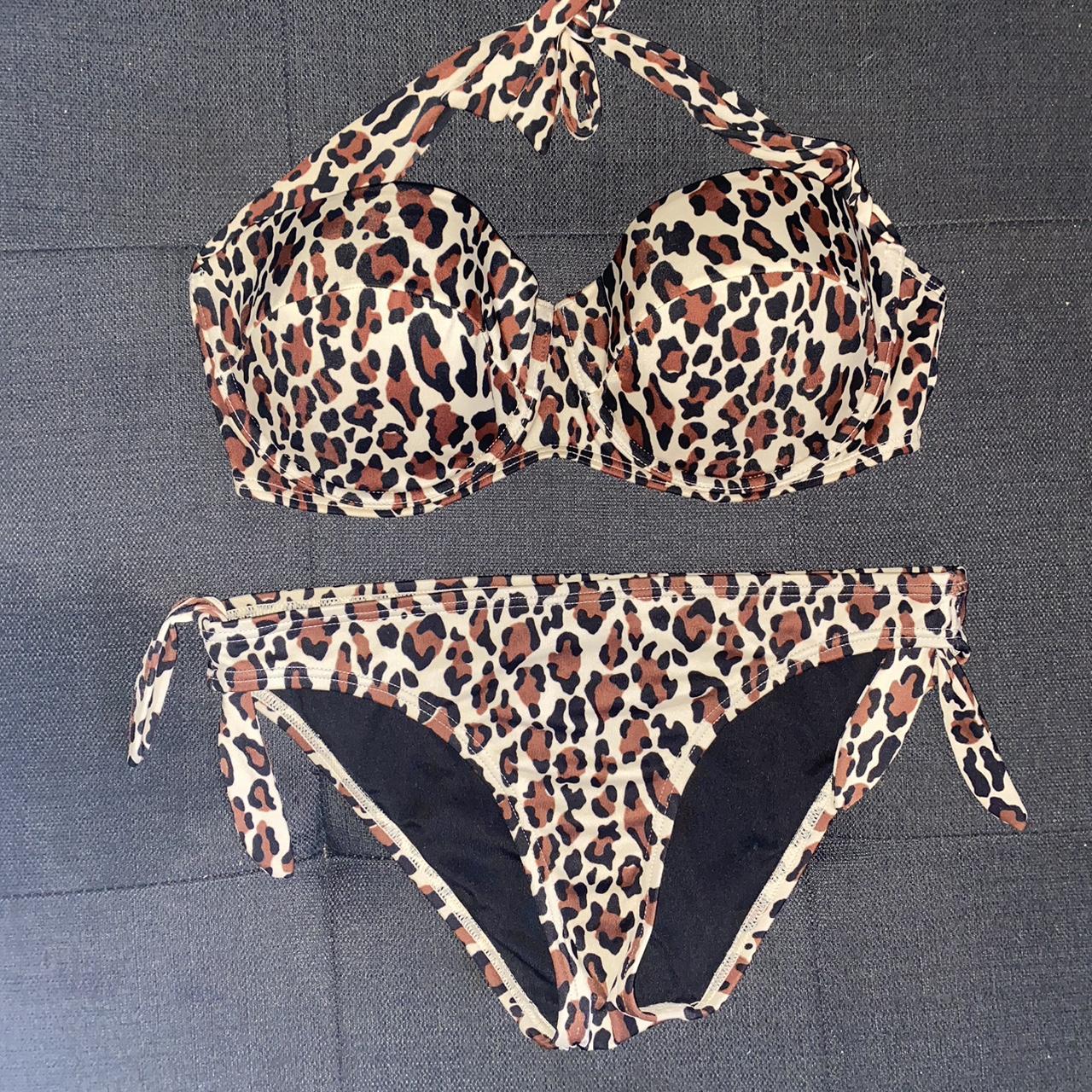 Victoria's Secret Women's Brown and Tan Bikinis-and-tankini-sets | Depop