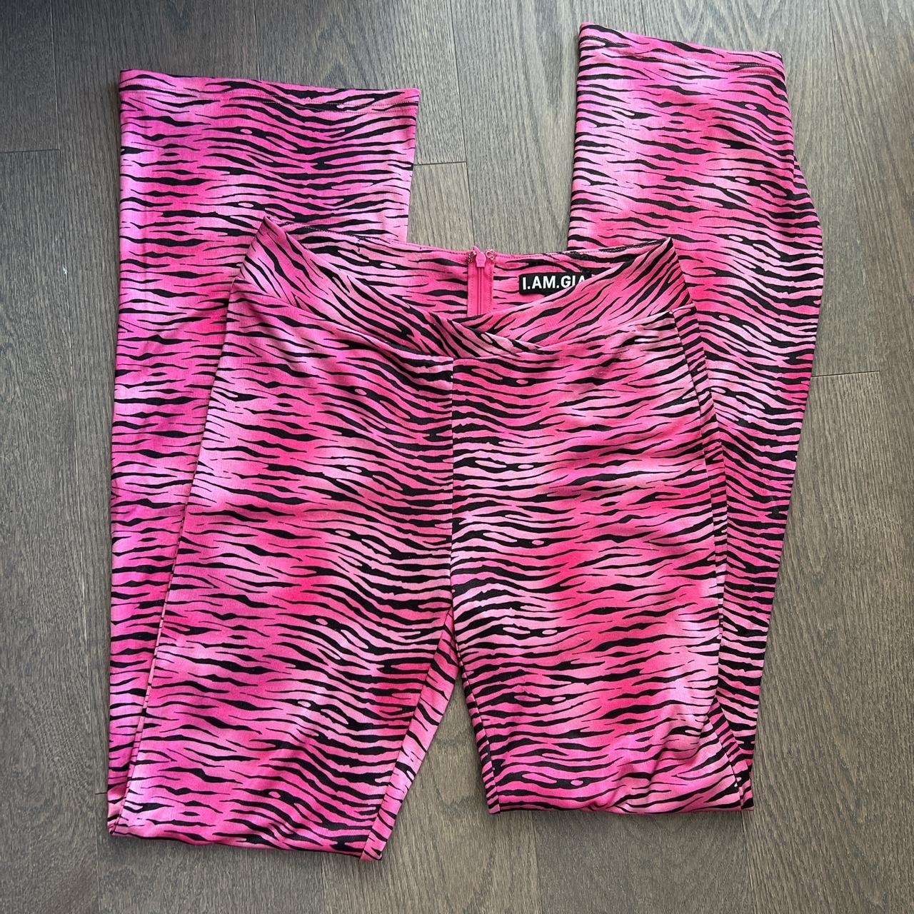 I am gia poison pants, size medium. Slight wear &... - Depop