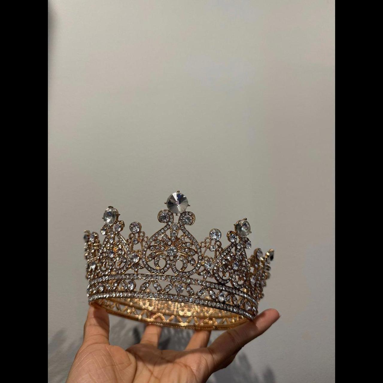 Tiara Small tiara decor Brand new | Depop