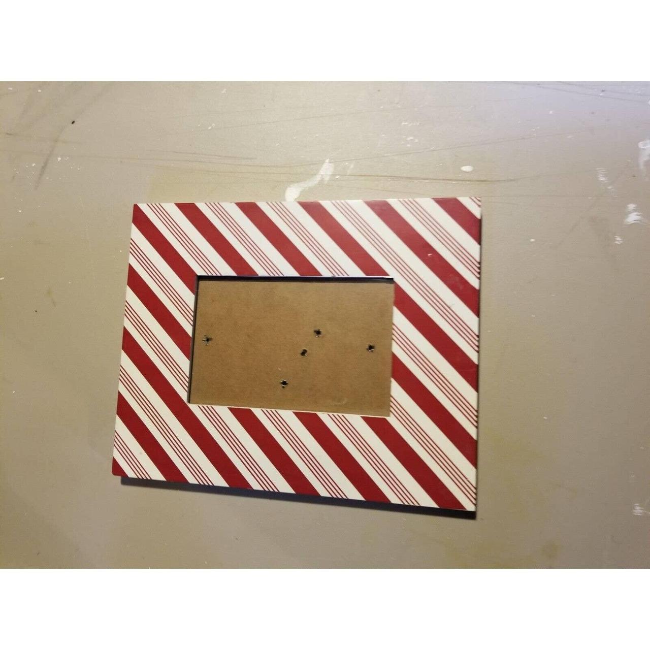 Peppermint Frame. 5x4 inch frame. With glass - Depop