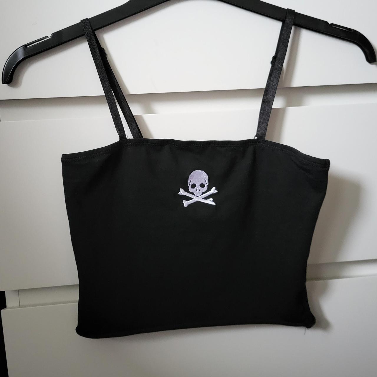 Skull Crop Top Size XS Has a little stretch but... - Depop