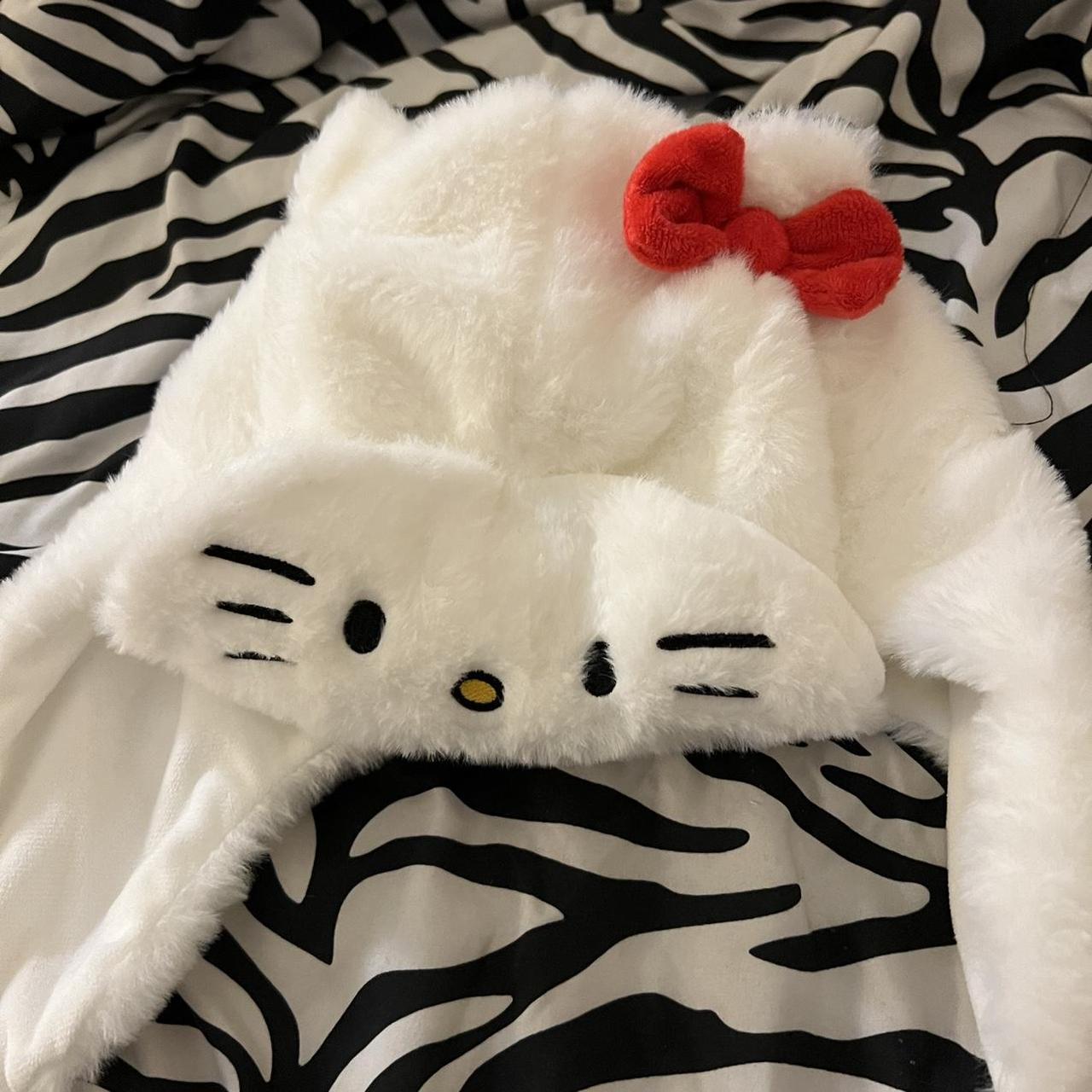 Pom Pom fluffy Hello Kitty Hat #hellokitty - Depop